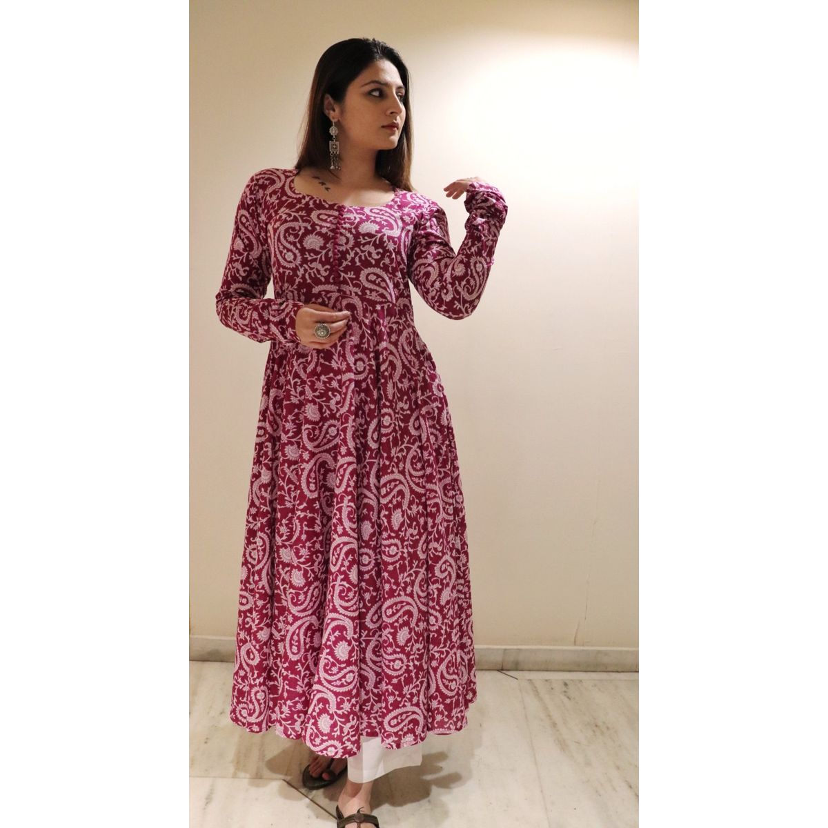 Banhi Paisley Gher Cotton Kurta – Kameez.co